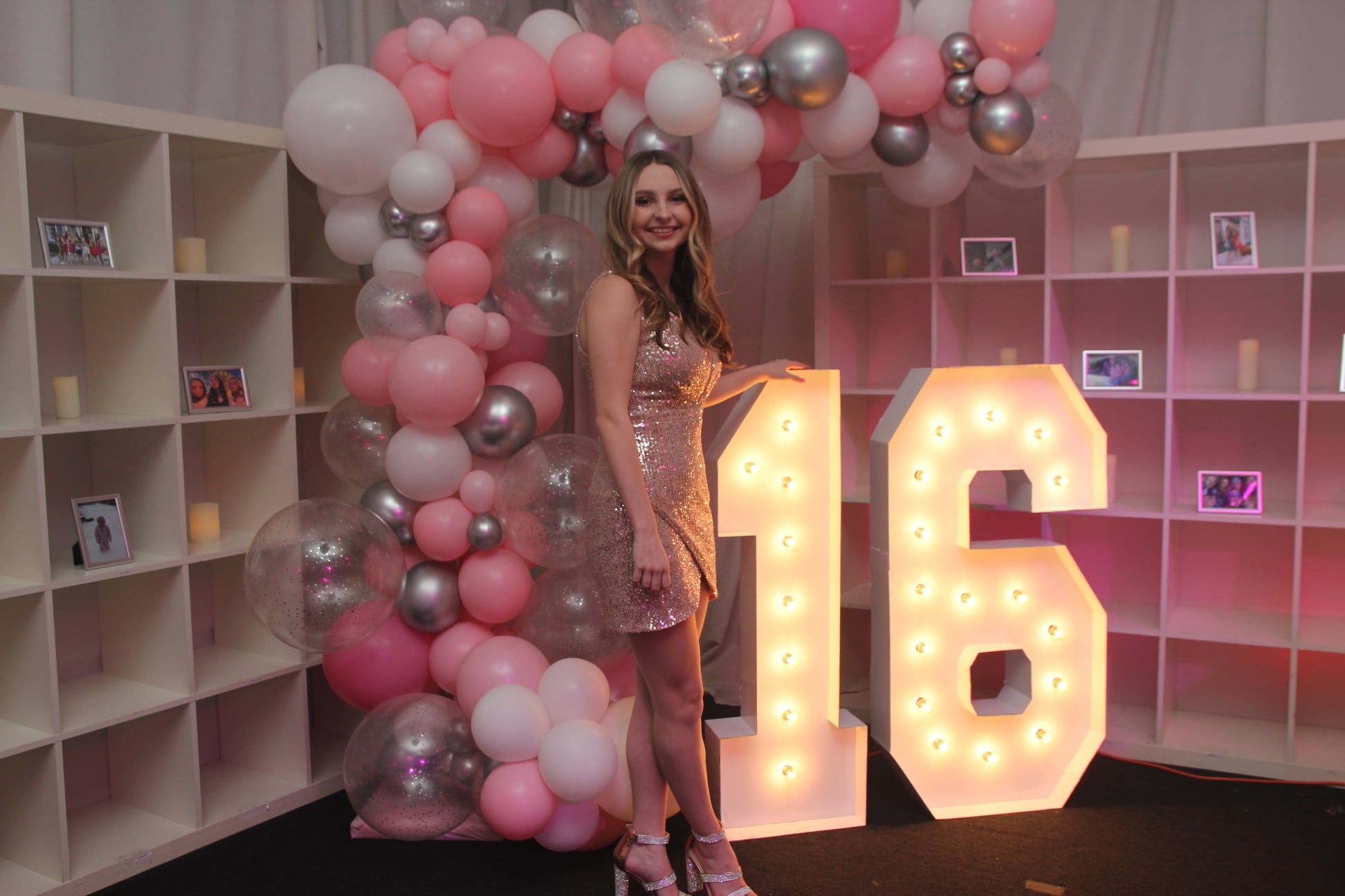 TEENs ONLY DANCE PARTY – Studio 8 The Perfect Place to Throw a Party